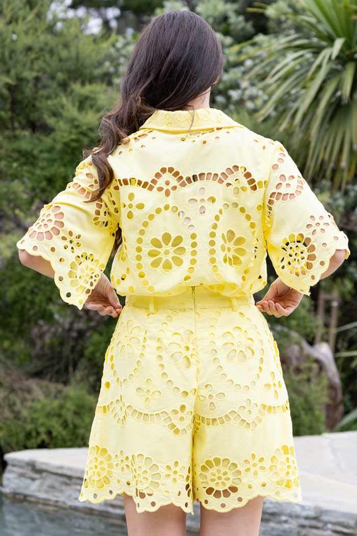 Liam Embroidered Short Butter Yellow – Augustine