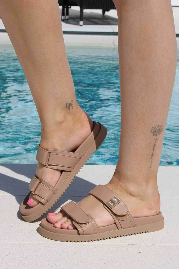 Billini Footwear – Augustine