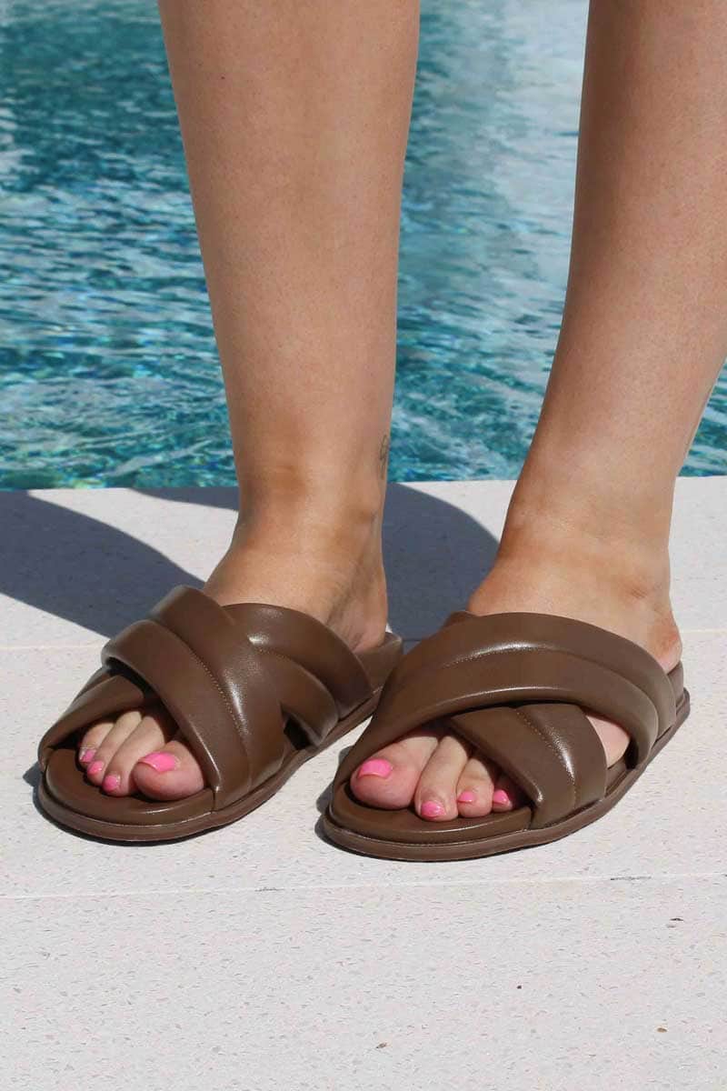 Billini Footwear – Augustine