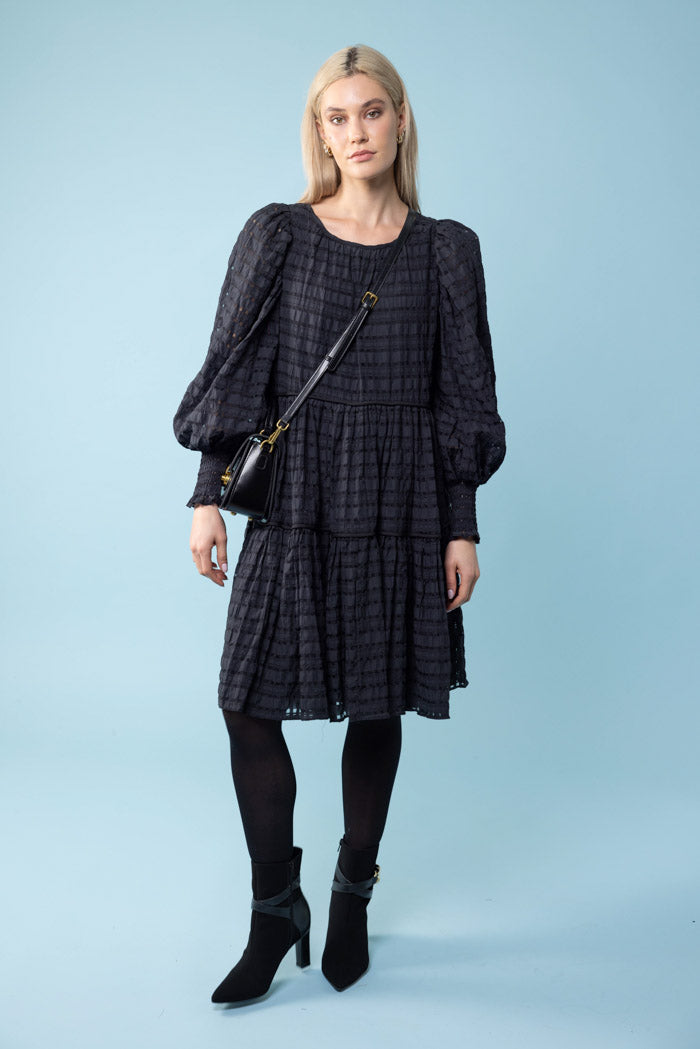 Layla Dress Check Black – Augustine