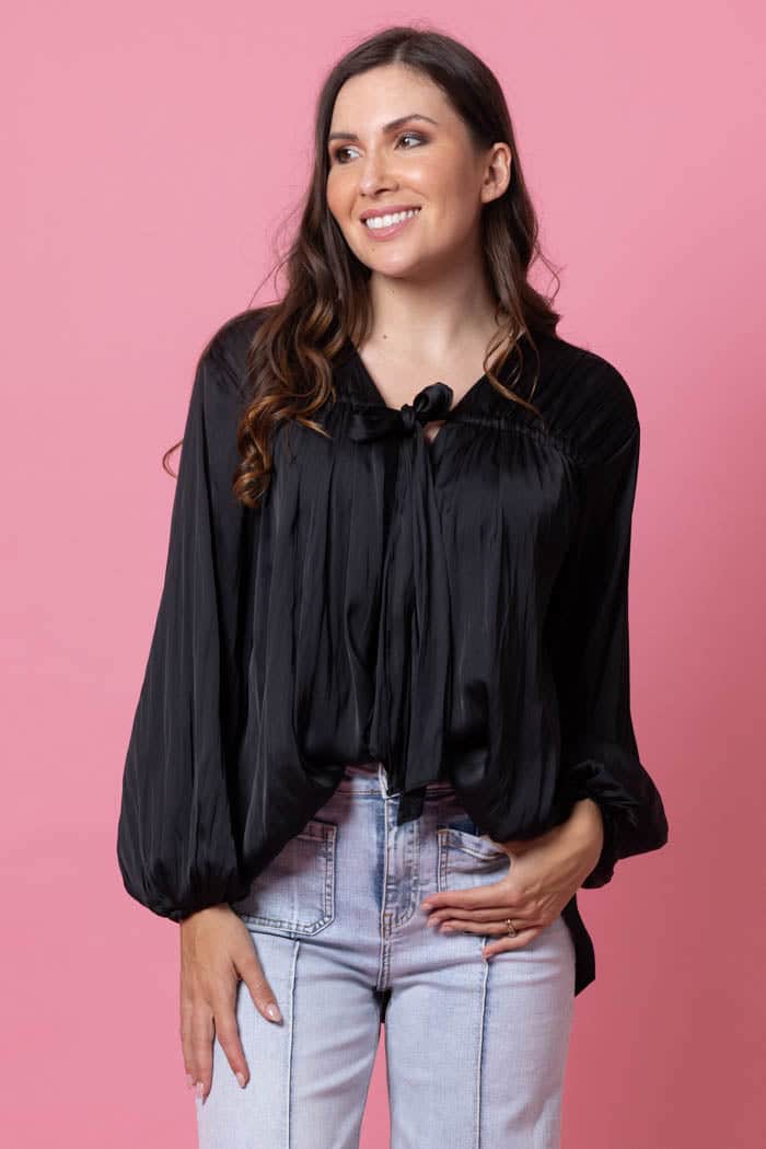 Riley Bow Blouse Black – Augustine